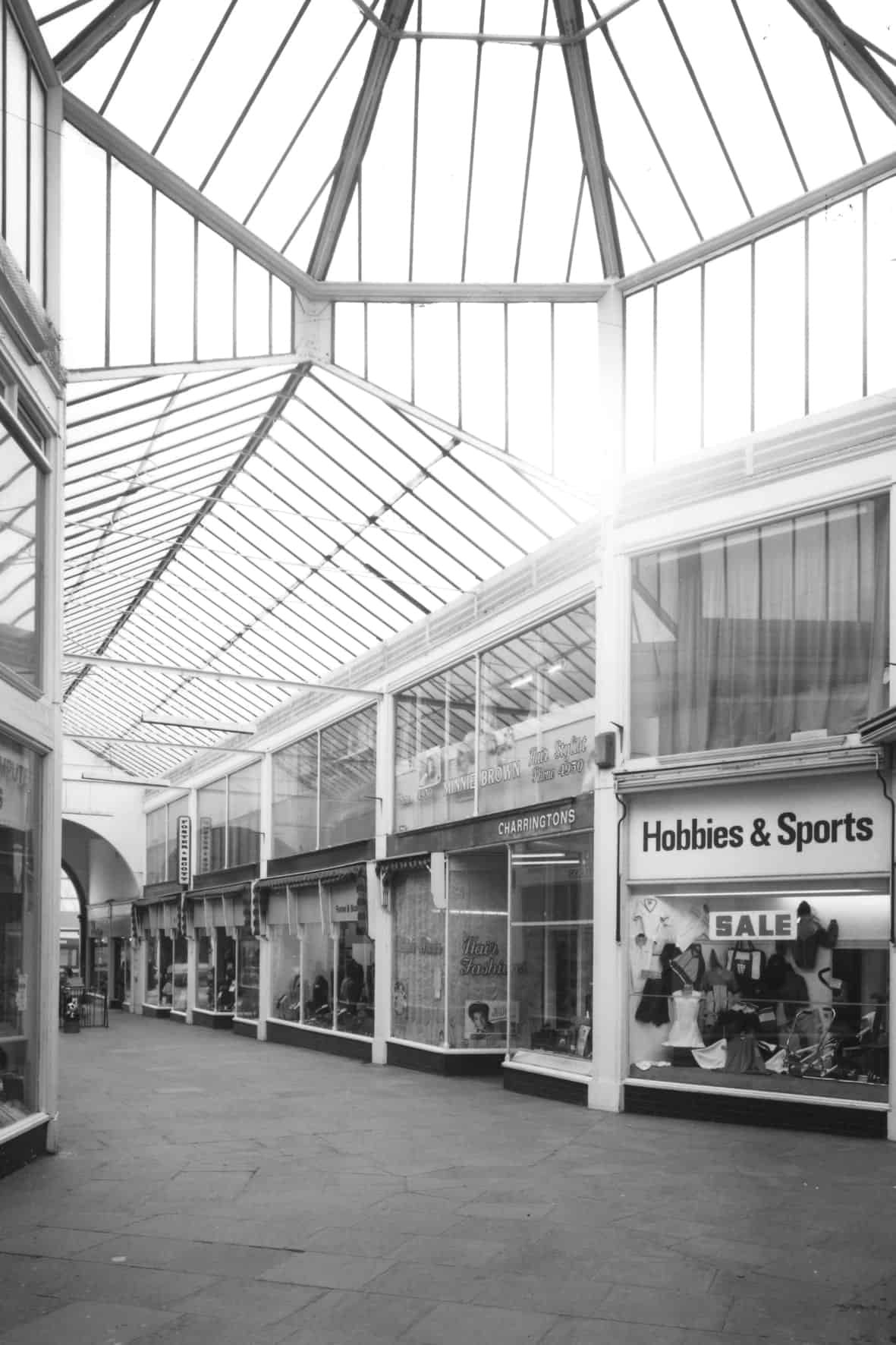 Consultants | Hitchin Property Trust